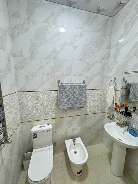 Продается 3х комн Квартира 100 м2 Ц2 Алайский Басри Баба (7144)