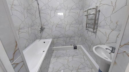 3/3/11 Новостройка.Карасу-6 обл ГАИ.94м². Новый ремонт!