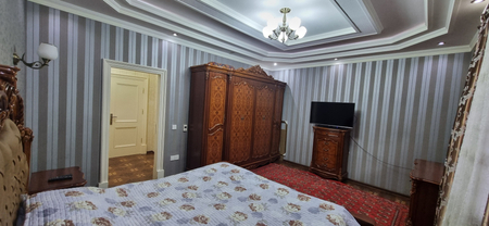 СДАЁТСЯ на Бульваре 2х комнатная на 2м этаже