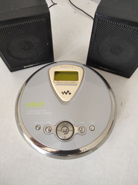 CD player.Музыкальный Плеер
