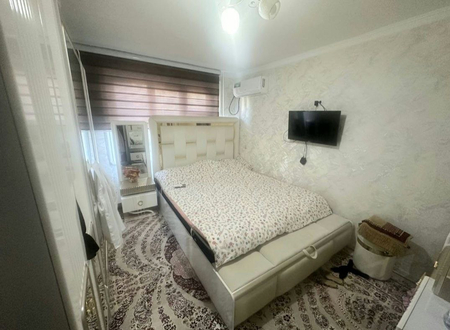 Яккас 3х комн.квартира с хорошим ремонтом  67м2 разд.комнаты балкон