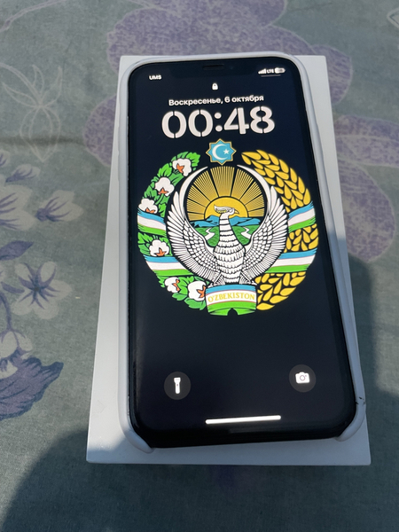Iphone xr 64gb ideal