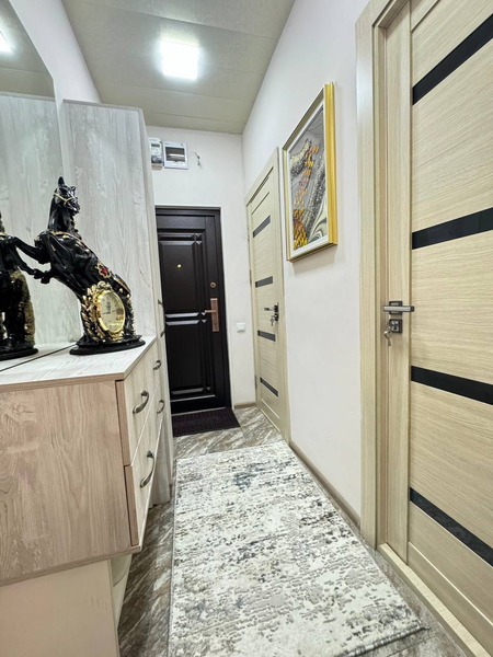 Р/Чил 3-квартал Панель 2-3/1/4 ор/р 162-школа Пл 50 м2 не торец
