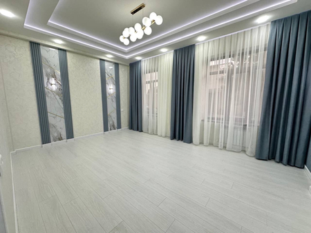 Продается Евро дом Ор-р: метро Шаристанская 220м2