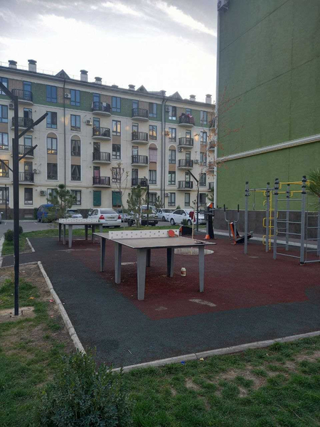 Yashnobod  Olmos Metro bekati 2 xonalik novastroyka sotiladi