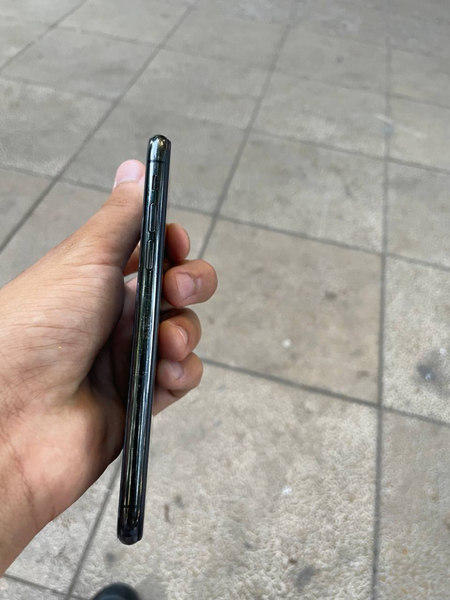 Iphone X Qora 64 talik