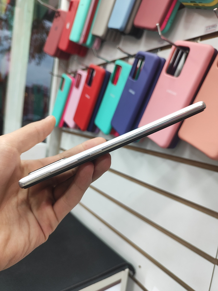 Samsung Galaxy A71 6/128 ideal