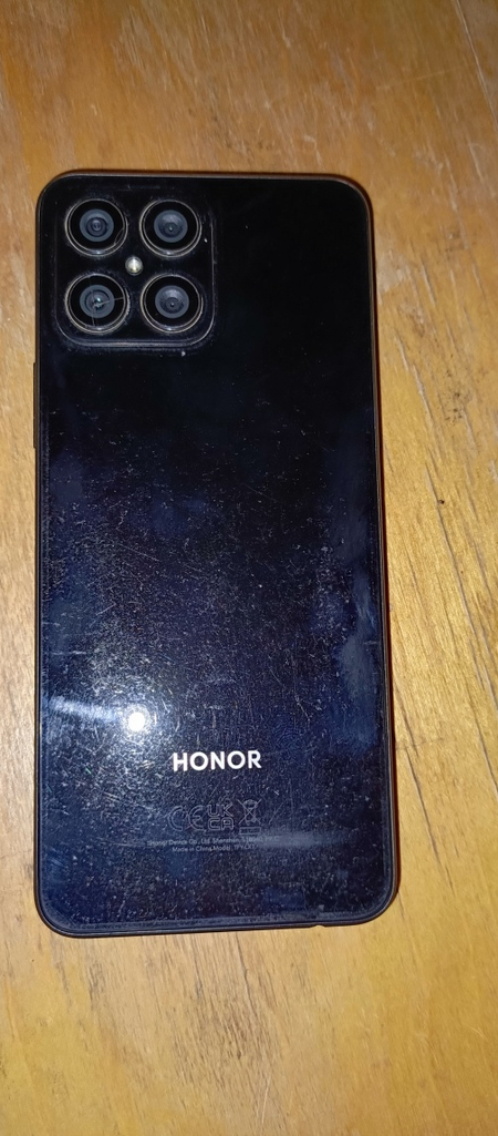 Honor 8x sotiladi holati yaxshi