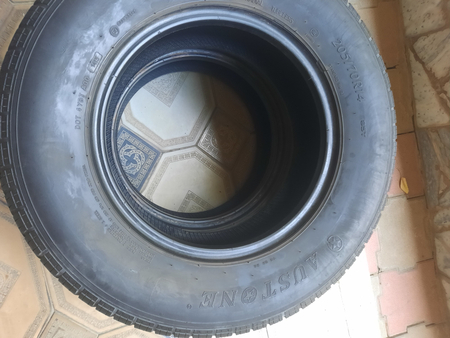 205/70R14 Austone