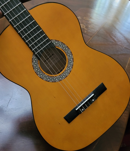 Gitara Glarry yengi