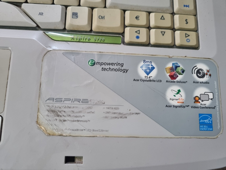 Aser Аspire 5720 размер 15.4