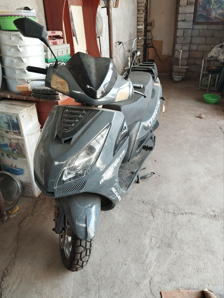 Продам Скутер 80