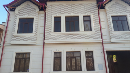 Fasad travertin xizmatlari