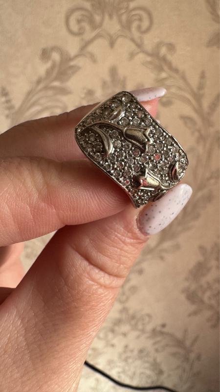 Серебро 925 пробы. Очень красивые