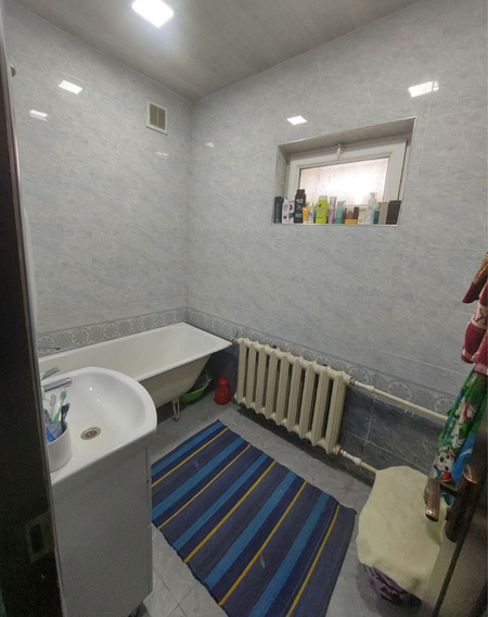 Продам Квартиру Буз-2  2/4/4  60м2  77 Серия