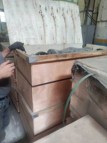 Клапан обратный с DN100 PN100 с КОФ