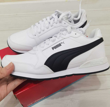 Кроссовки Puma 38 размер, США Puma Runner v3 Leather Sneakers