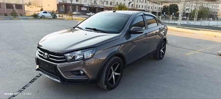 Lada Vesta седан cross