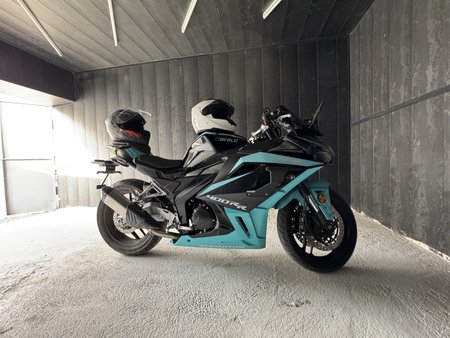 Мотоцикл китай 400RR