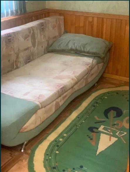 -Метро Чил 1в2-ком 2-этаж 4-этажка 33кв.м Ремонт Средний