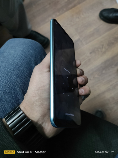 Tecno Spark android telfon sotiladi 3/32