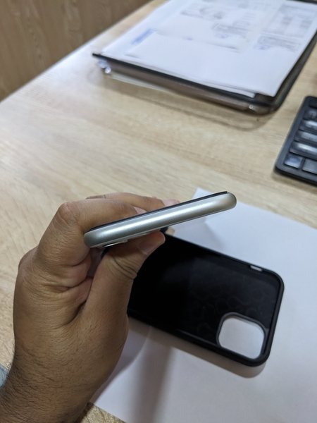 Продается iPhone 11 128гб