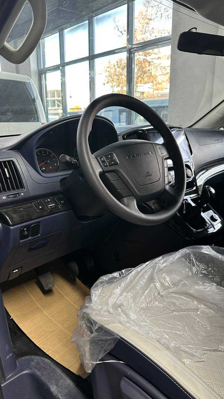 Dongfeng M5 минивени