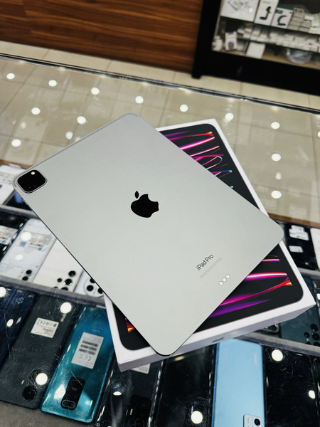 Apple iPad Pro 12.9 256Gb 5G