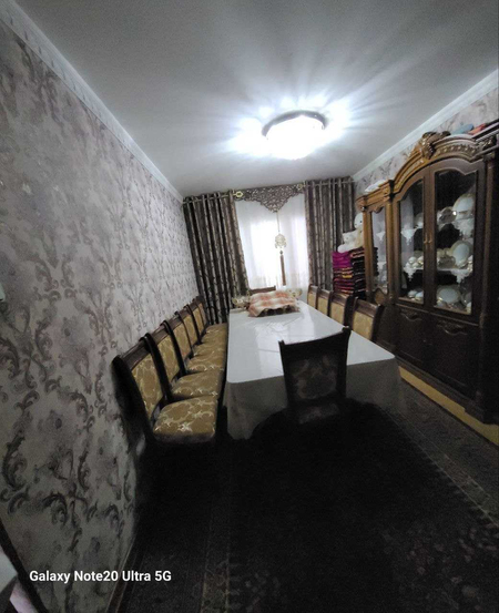 Продаётся квартира 4 комнатный