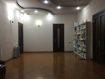 Квартира в центре! 3/4/6 м Ойбек (146146)