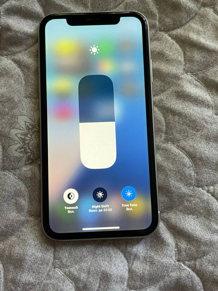 iphone 11 white 64gb