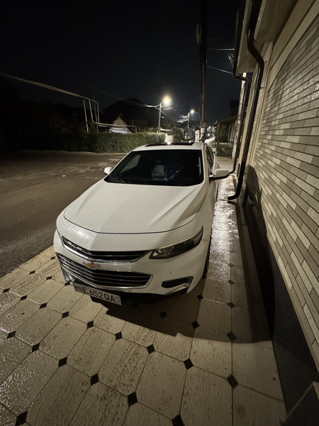 Malibu 2, 2.4 atmosferniy