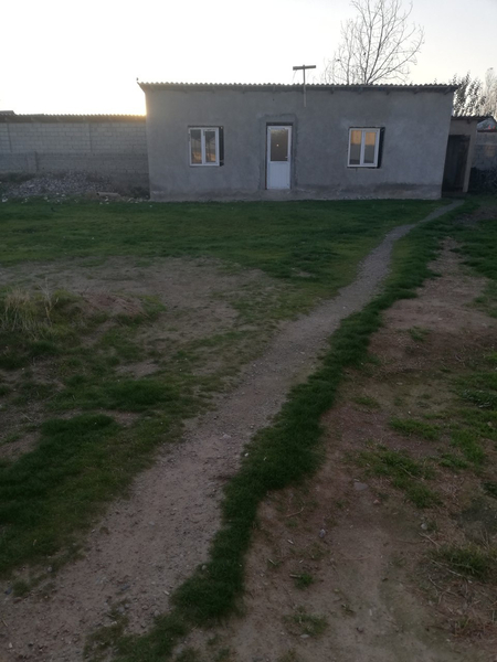 Srum toshloqda yer sotladi 7sotx