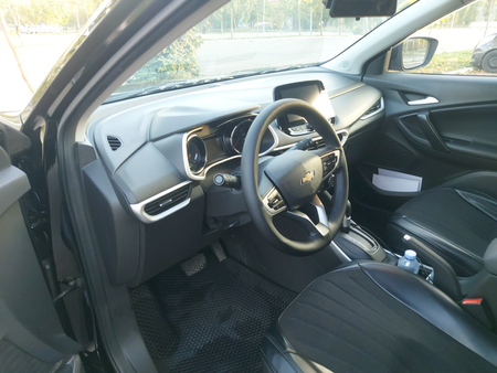 Chevrolet Trekker 2