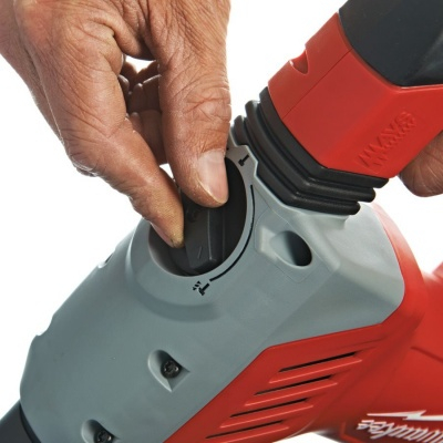 Перфоратор MILWAUKEE SDS-Plus PLH 28 XE