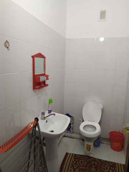 2xonali Uy sotiladi