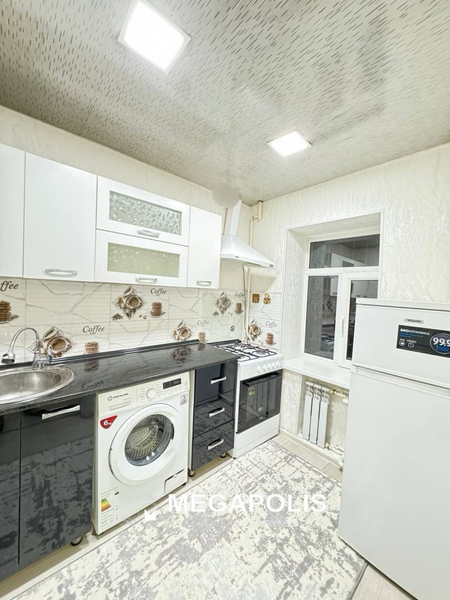 _Продам 2 комнатную абсолютно новый ремонт 1 кв Чиланзар 52м2