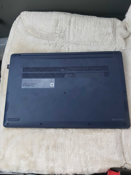 Lenovo ideapad yangi 2 kun bòldi