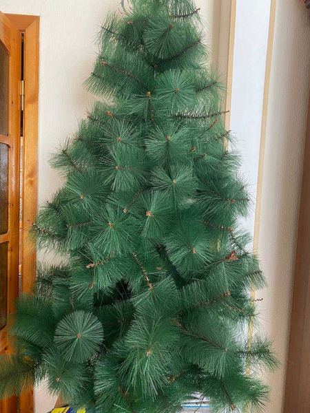 Елка исскуственная