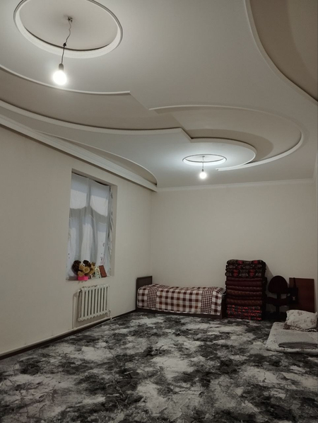 Uchtepa tum.Sakkokiy14maktab yoni 2.5sot 3xona130.000
