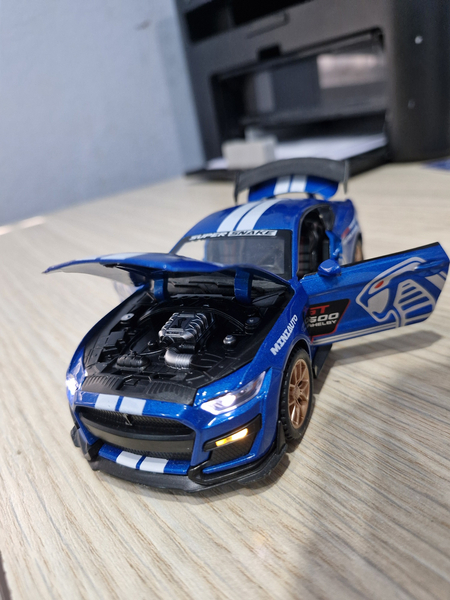 Оригинальная модель Mustang