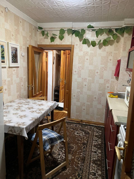 Сдаётся квартира возле метро Б.И.Й.  1/2/5