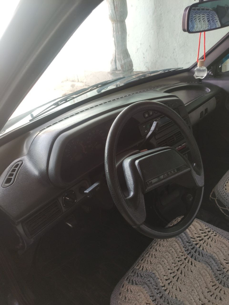 Lada samara 2011 sotiladi