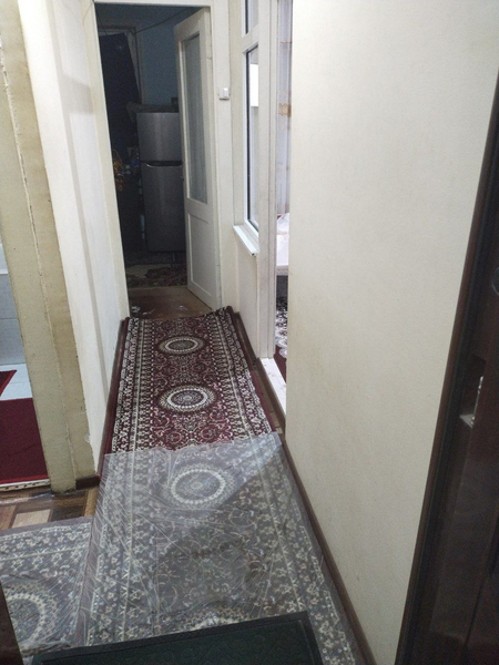 Продаётся однокомнатная квартира на 4м этаже в 4х этажном доме Партсъе