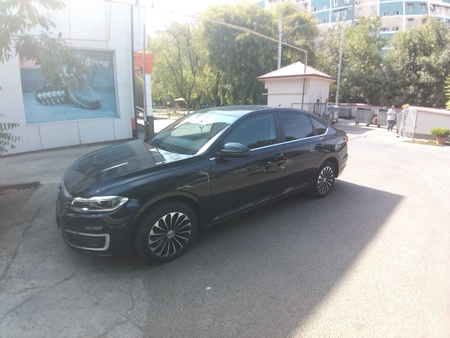 Продажа Volkswsgen E lavida  2019 года, пробег 43000 км