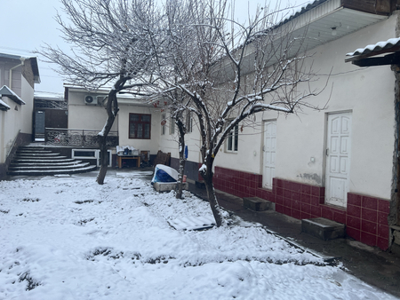 Срочно продаётся участок для стройки и житья! Камолон 3 соток