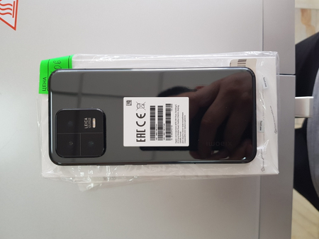 Продается Xiaomi 13 Black