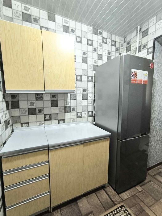 Аренда Чиланзар 5кв  2/1/4 балкон 2*6