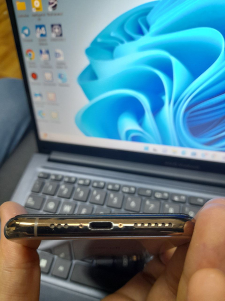 Iphone XS 64 gb