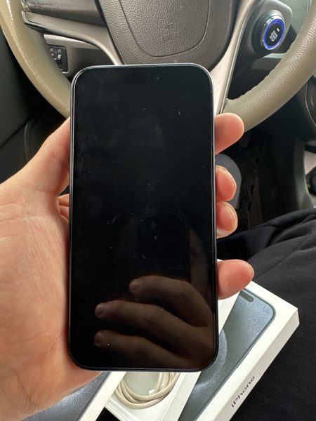Iphone 15 pro синий цвет